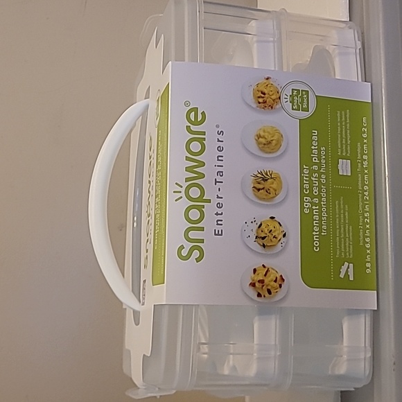 Kitchen | Snapware Enter Tainers Snap Stack Egg Carrier | Poshmark